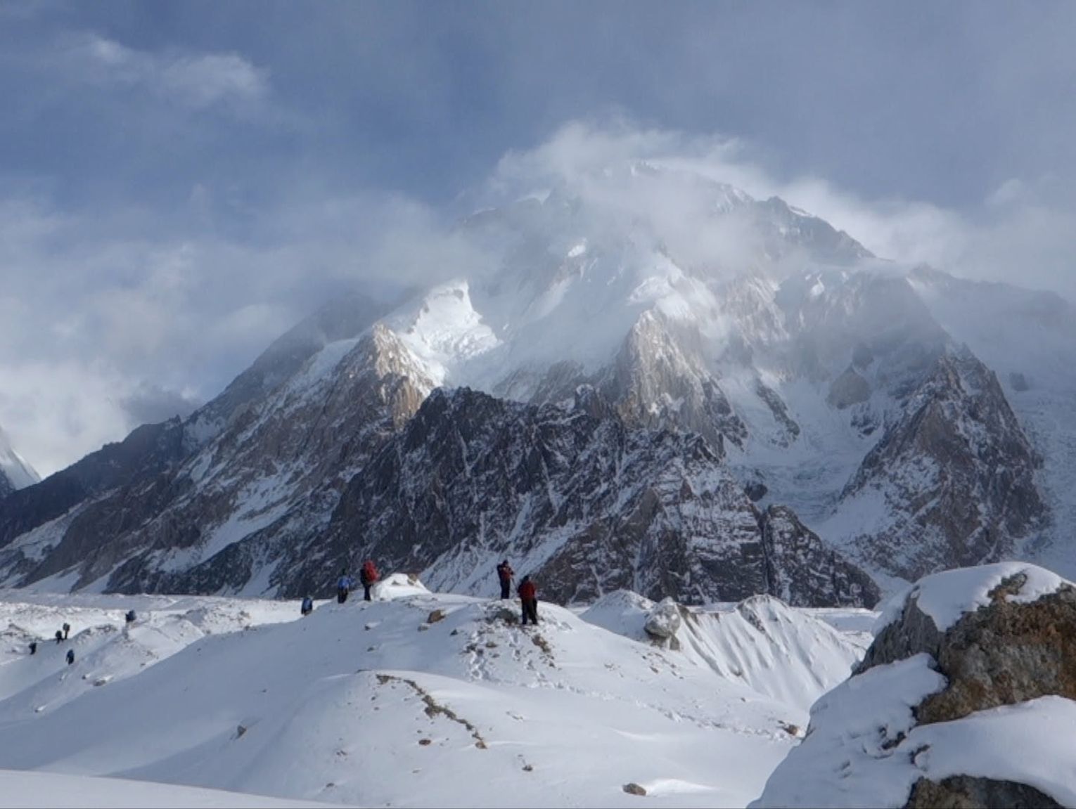 Rafał Fronia samotnie zdobył Broad Peak!